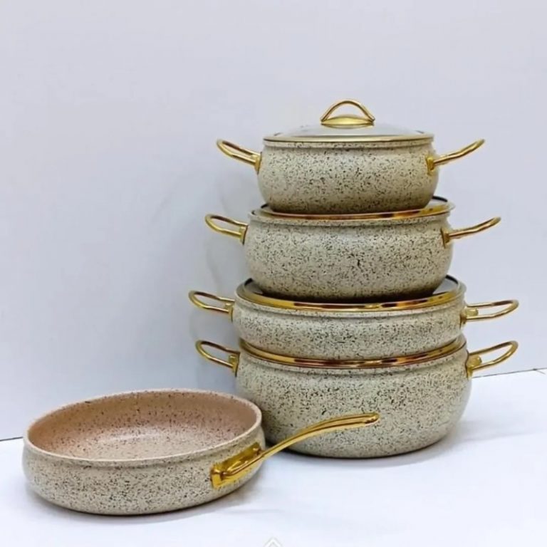 Authentic Kitchen Cookware Website: Cook With Confidence